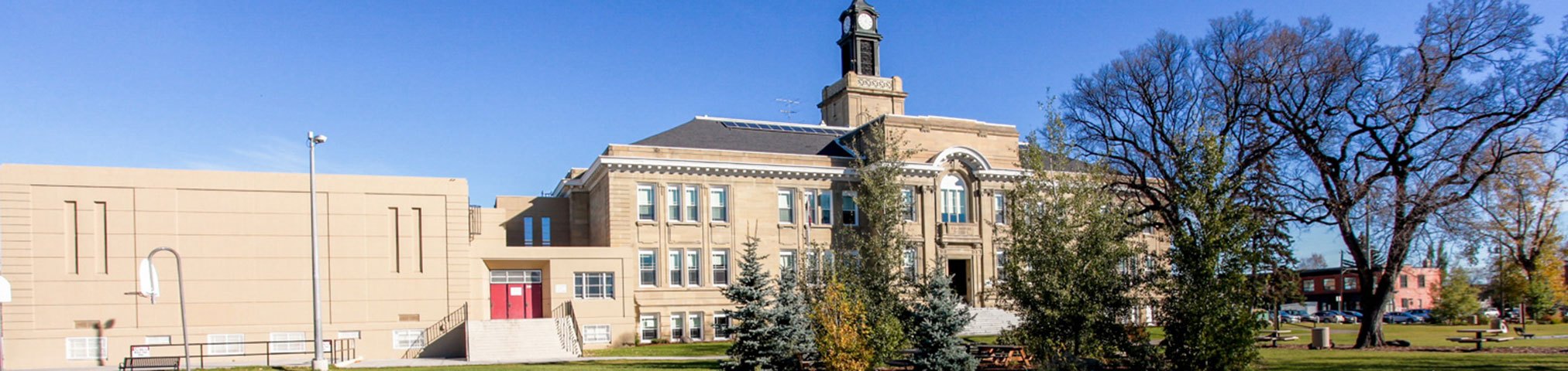 Home - Balmoral School